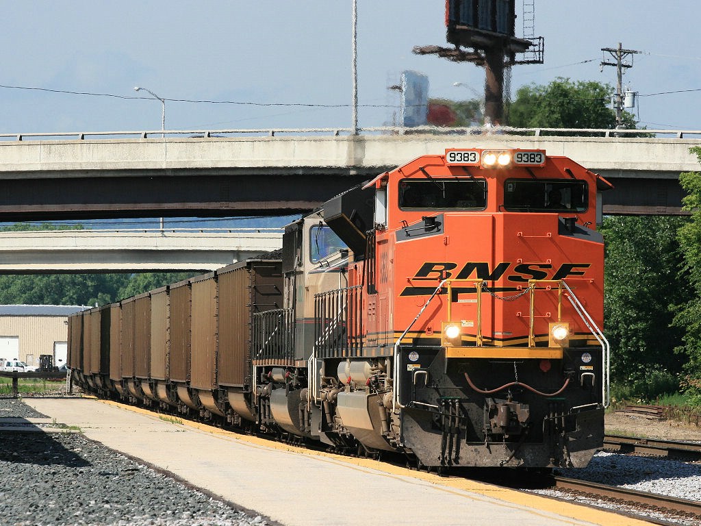BNSF 9383
